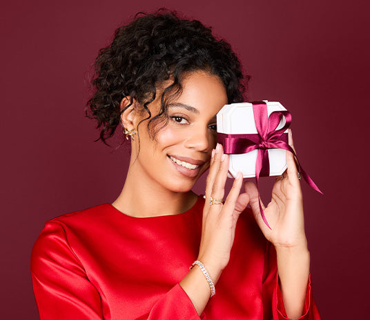 Your Ultimate Guide to Festive Gifting - Lovisa
